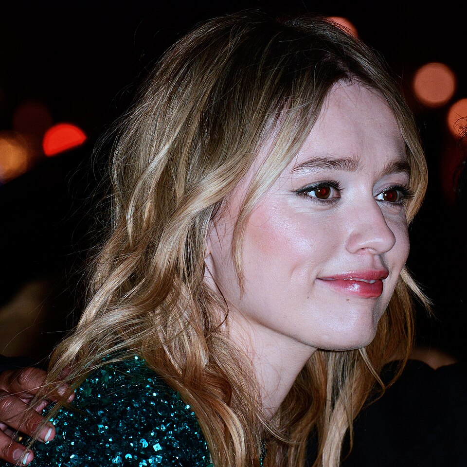 Aimee Lou Wood: Spotlight on a Rising Star – CFS News