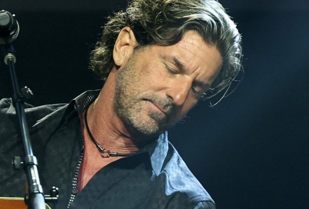 The Rise of Brett James in the Country Music Scene – CFS News