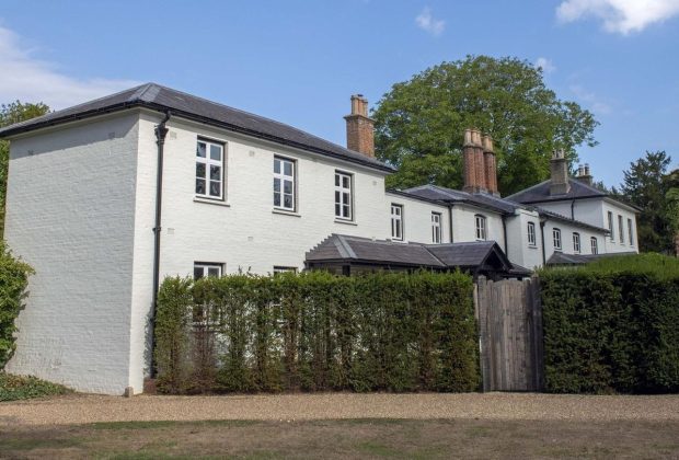 Exploring Frogmore Cottage: The Royal Family’s Hidden Gem – CFS News