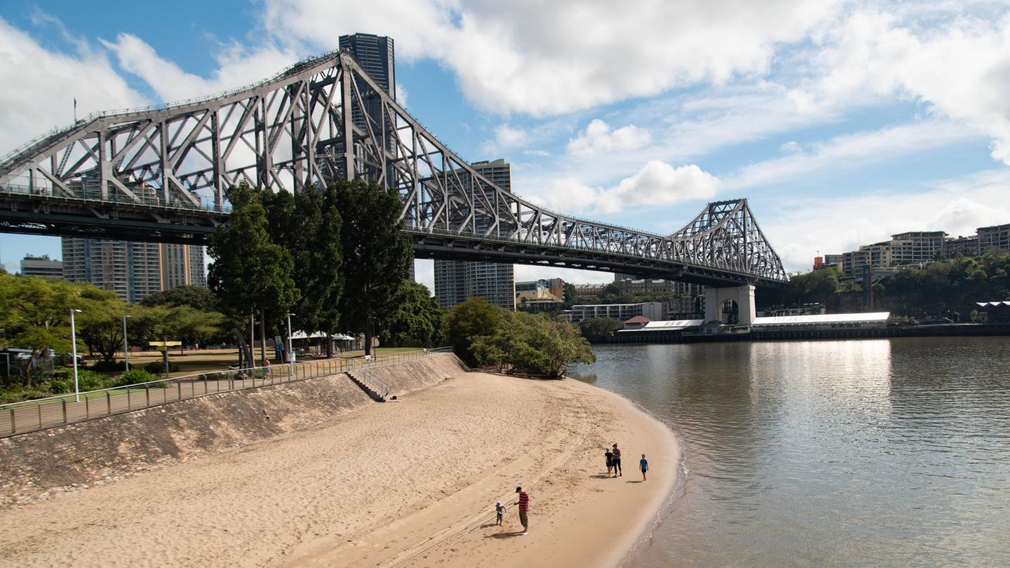 Story Bridge: Brisbane’s Iconic River Crossing – CFS News